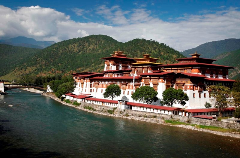 Aman Bhutan... The Luxury Amankora Journey | Ampersand Travel
