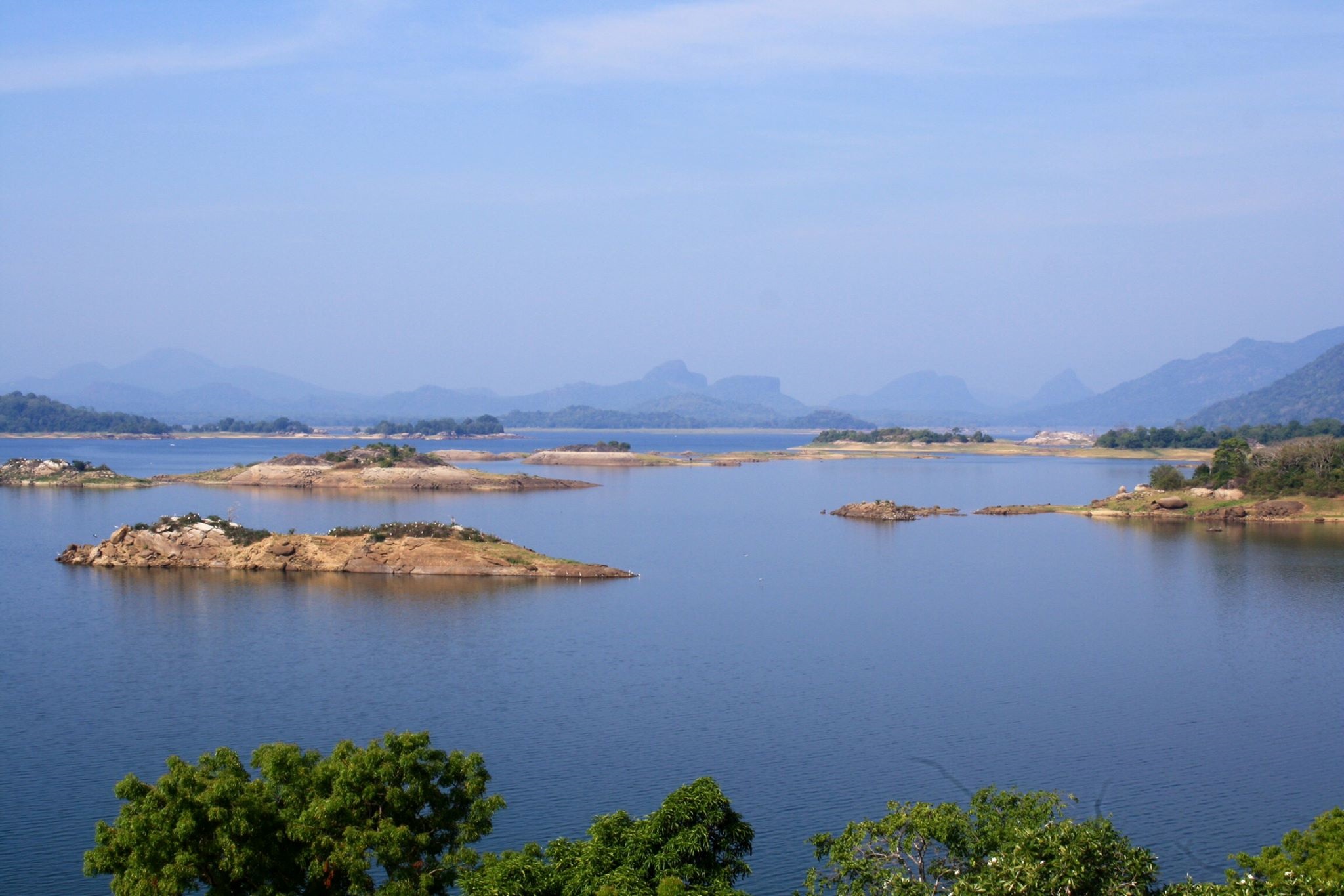 Stay in the Gal Oya Lodge in Gal Oya National Park, Sri Lanka ...