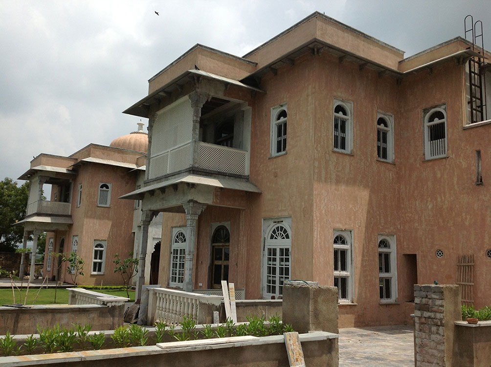 Stay at Bujera Fort in Udaipur, North India | Ampersand Travel