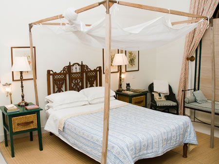 Stay at Tikli Bottom in Delhi, North India | Ampersand Travel